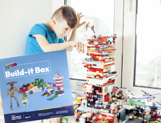 Rainy Day Fun with the Build-it Box | WeBuyBricks.co.uk